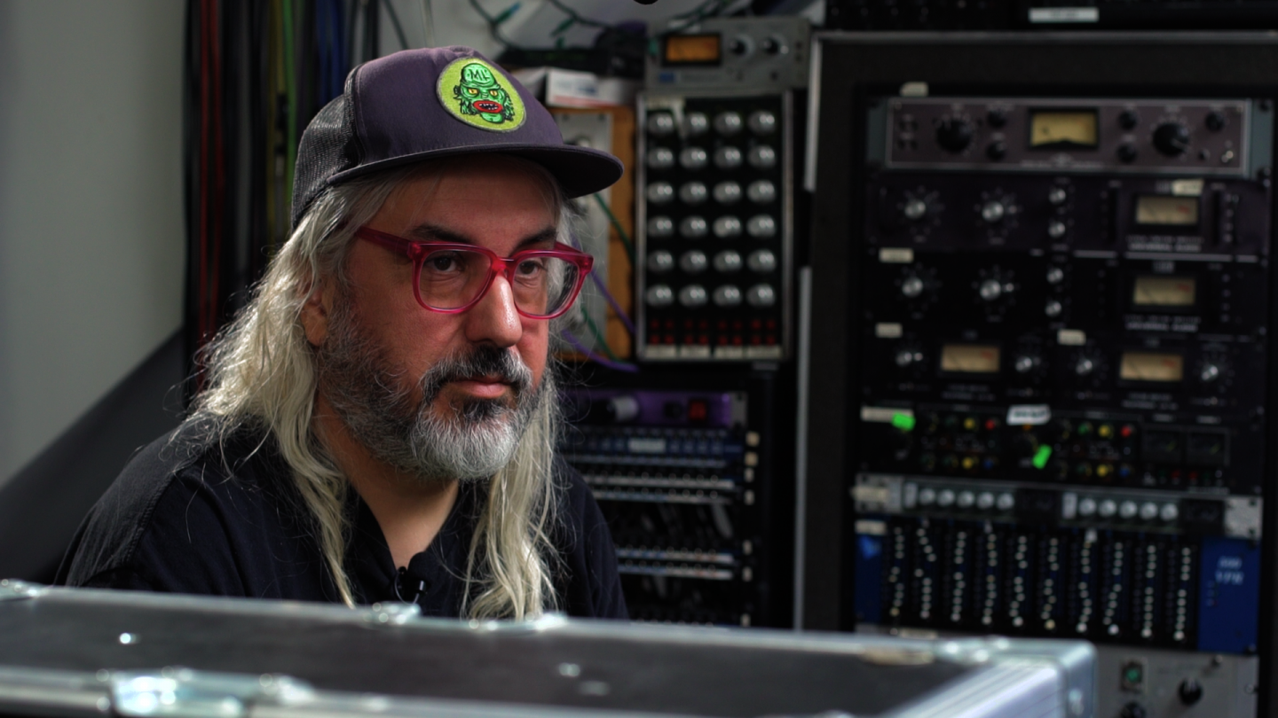 J Mascis, Kurt Vile Talk Guitar Lore, Favorite Dinosaur Jr. Albums ...