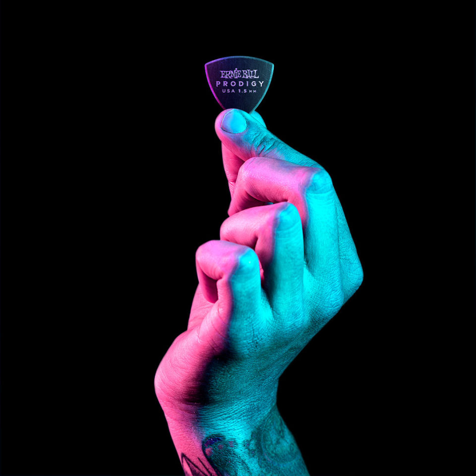 Buying Guide: How To Choose The Right Guitar Pick – Ernie Ball Blog